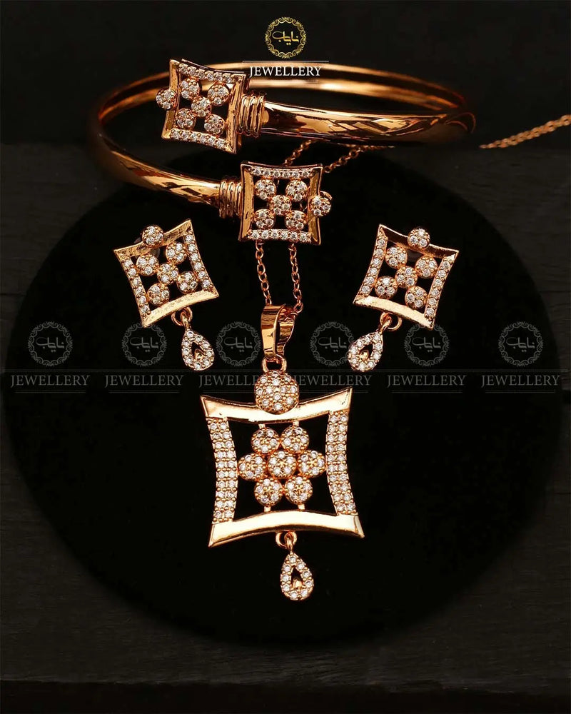 Stylish Locket Design For Girl - Nayab Jewellery